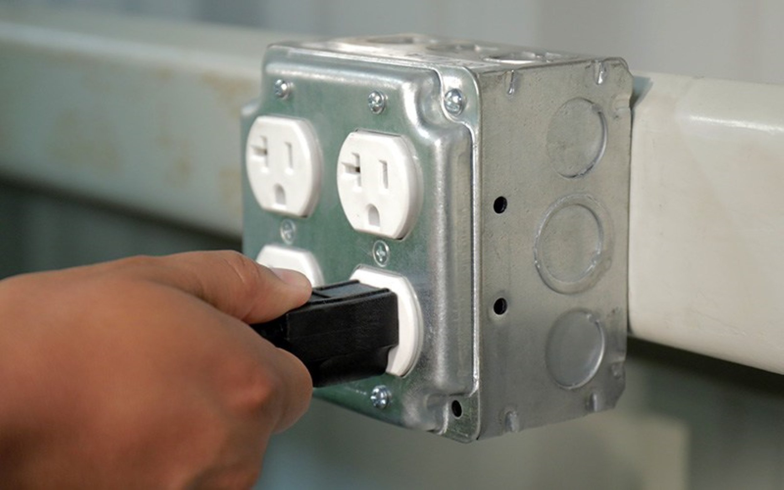 How to Operate the QuickJack Car Lift | QuickJack